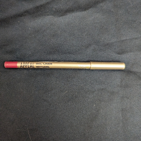 Next Level Apparel | Makeup | Nwt Next Level Appeal Gel Liner | Poshmark